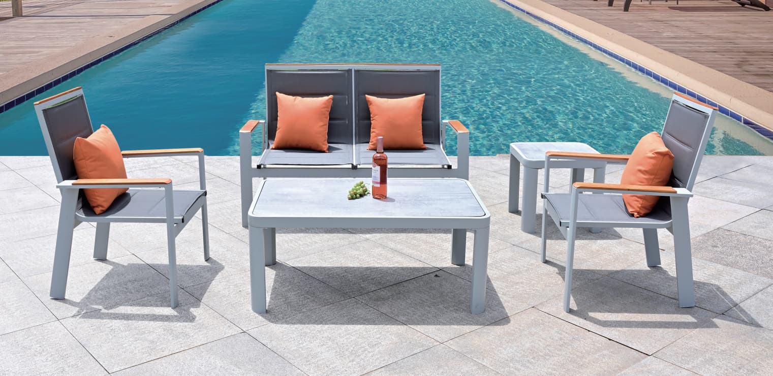 Outdoor Pool Furniture Ideas - sunshine