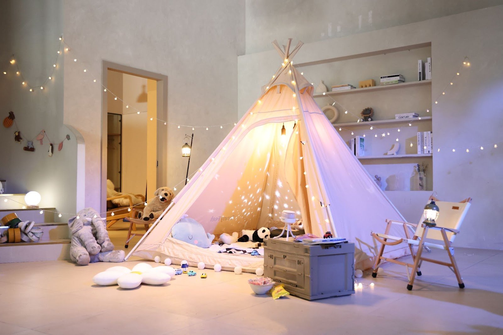 10 Outdoor Playhouse Furniture Ideas - sunshine